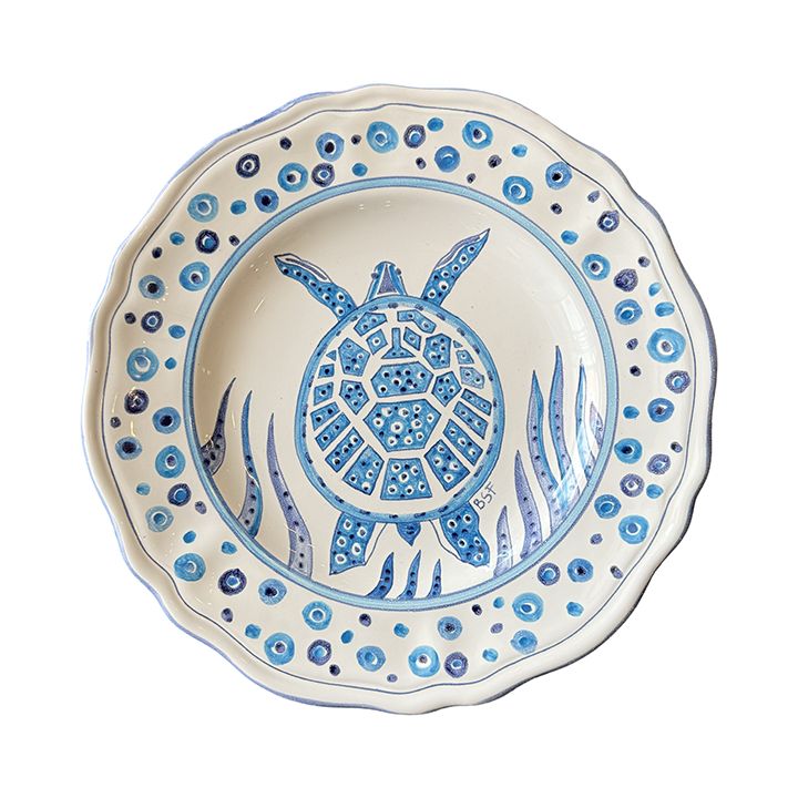 Blue & White Turtle Scalloped Plate – The Island Shop